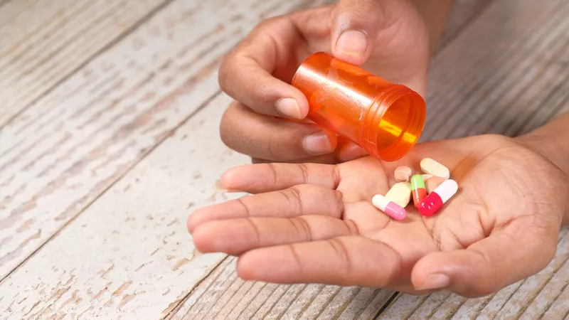 Bệnh cầu thận tơ huyết miễn dịch: hiểu rõ về nguyên nhân, triệu chứng ...