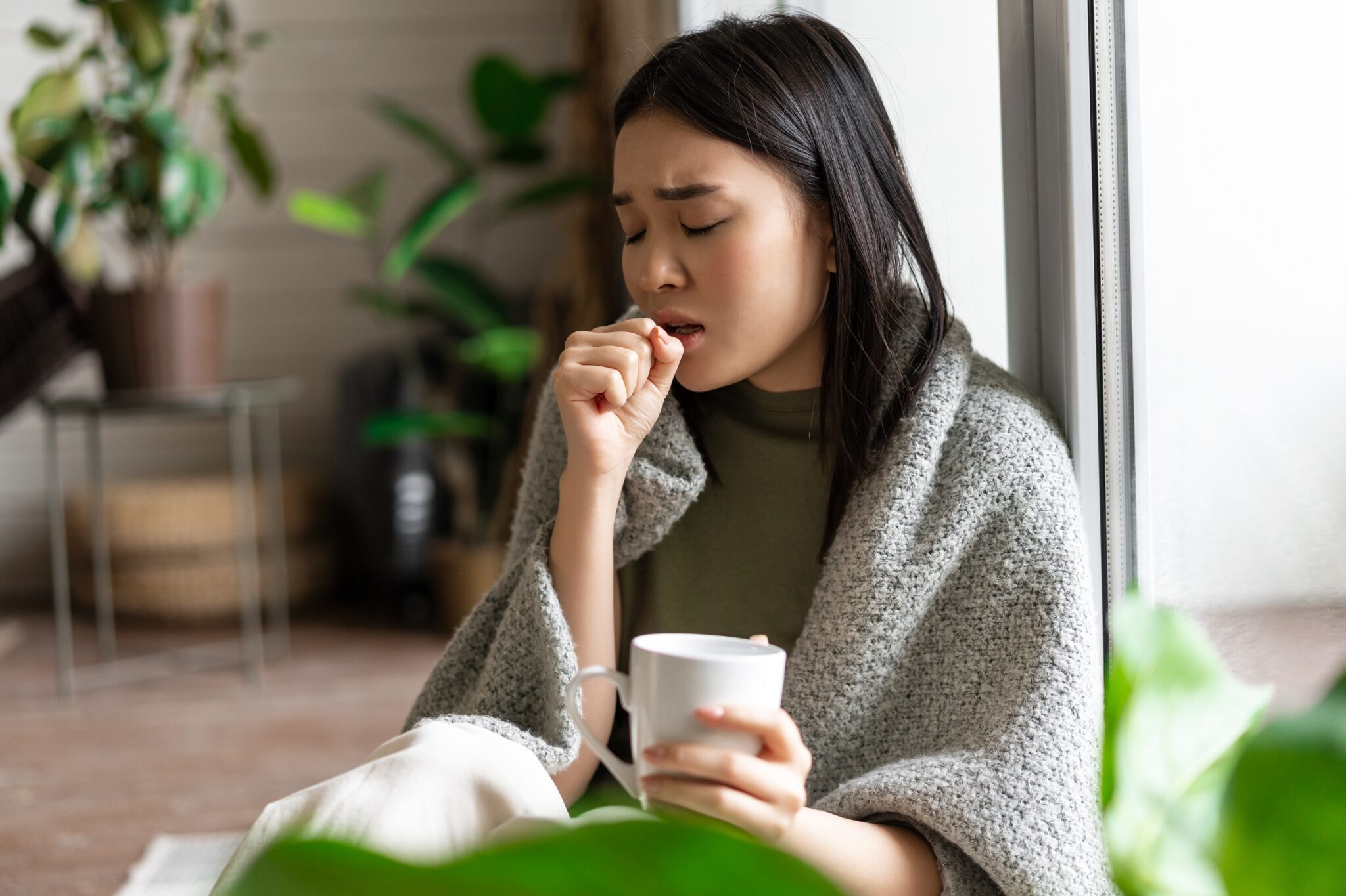 Camphor là gì? Tại sao lại được sử dụng rộng rãi trong y học?